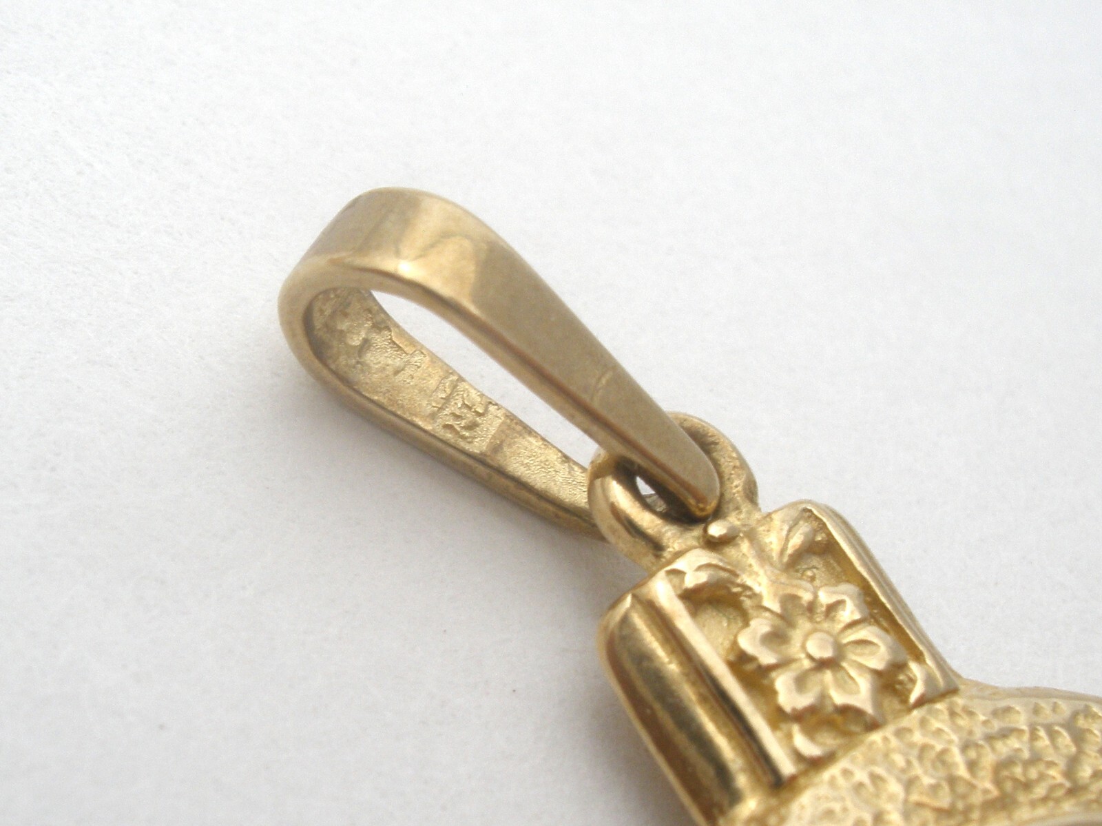 14K Gold Cross Pendant With Antique Ancient Greek Anchor Coin 5.95 ...