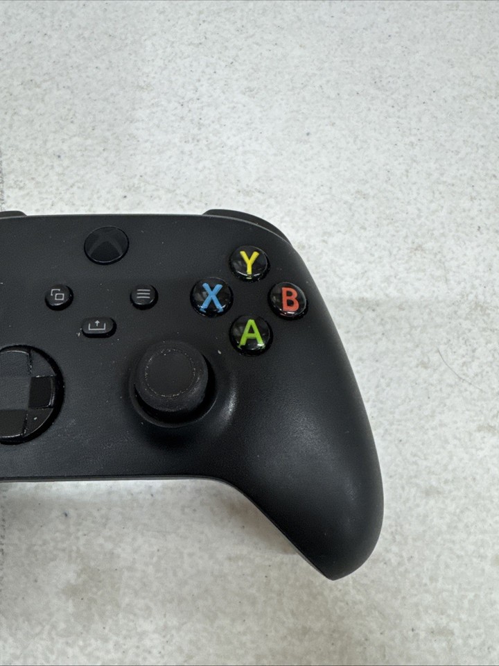 Microsoft Xbox Core Series X|S, Xbox One Wireless Controller - Black ...