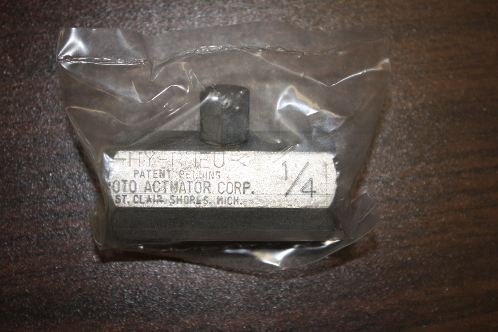 Parker Roto Actuator Hy-Pneu Flow Control Valve 1/4",Steel CV-502-S | eBay