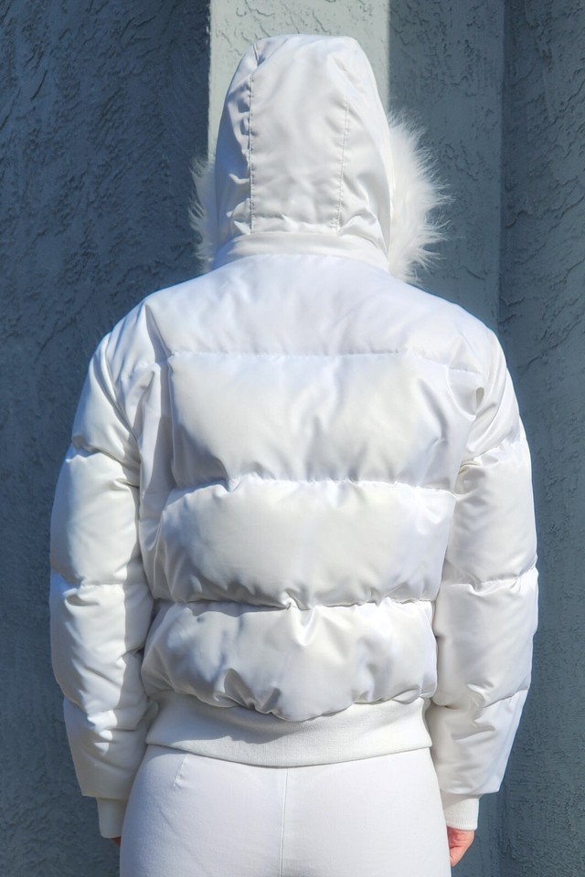 Lady Foot Locker Puffer Jacket White Down Feathers Hooded Women Coat ...