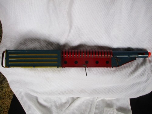 Vintage Wind-Up Tin Litho Play Boy Louis Marx Machine Gun Tin Toy , USA ...