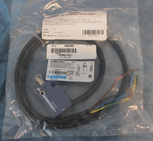 Telemecanique XCMD2102L1 5A Sensors Limit Switch Plunger for sale ...