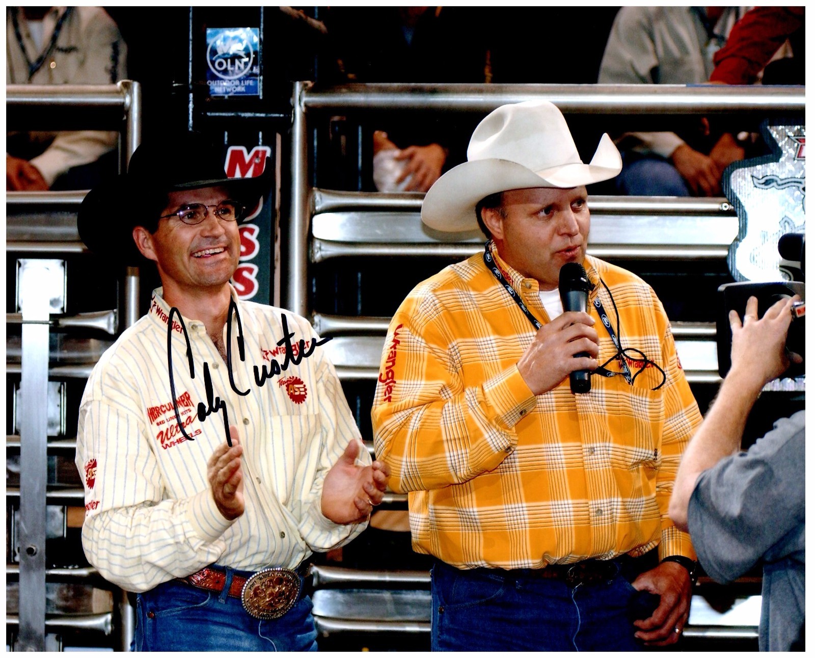 CODY CUSTER Professional Bull Rider "PBR" Signed Autographed 8x10 Pic ...