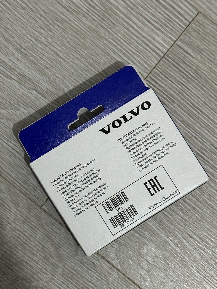 Genuine Volvo Spark Plug Set (3) 32208336 Xc40 2019 onwards | eBay