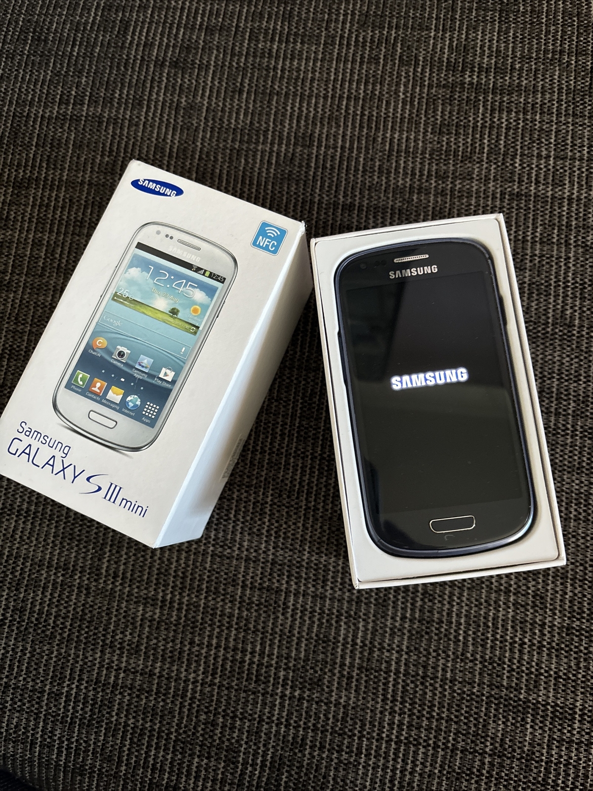 Samsung+Galaxy+S+III+Mini+VE+GT-I8200+-+8GB+-+Pebble+Blue+%28Unlocked ...