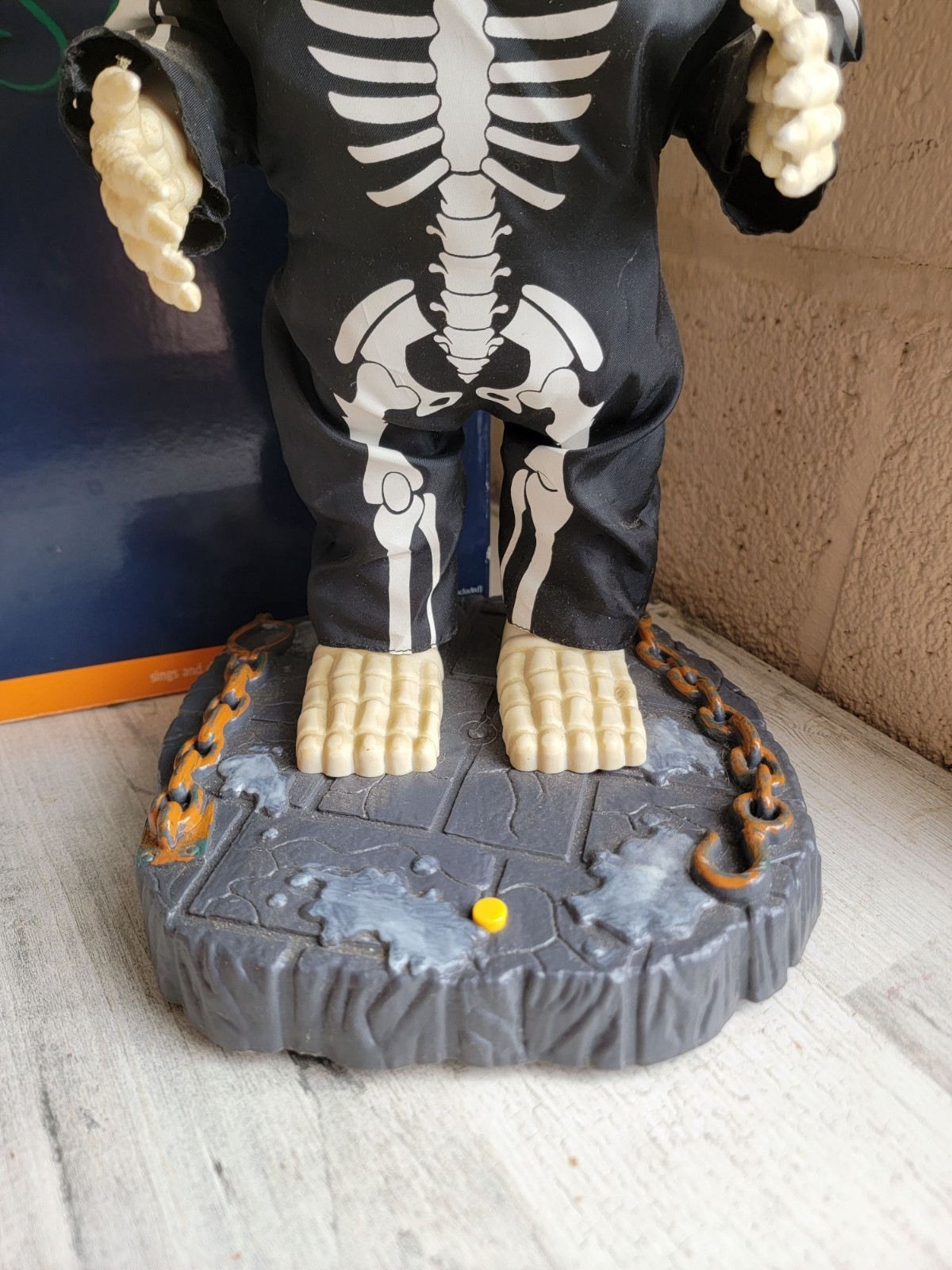 Lemax big head skeleton super freak dancing animated vintage Halloween ...