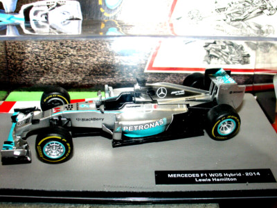 FORMULA 1 N° 5 MERCEDES F1 WO5 HYBRID 2014 LEWIS MAMILTON | eBay