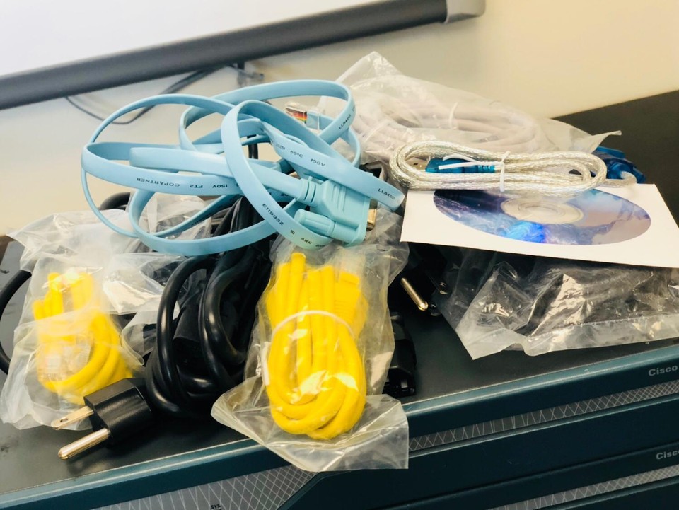 Cisco CCNA and CCNP home lab kit with stack cable | eBay