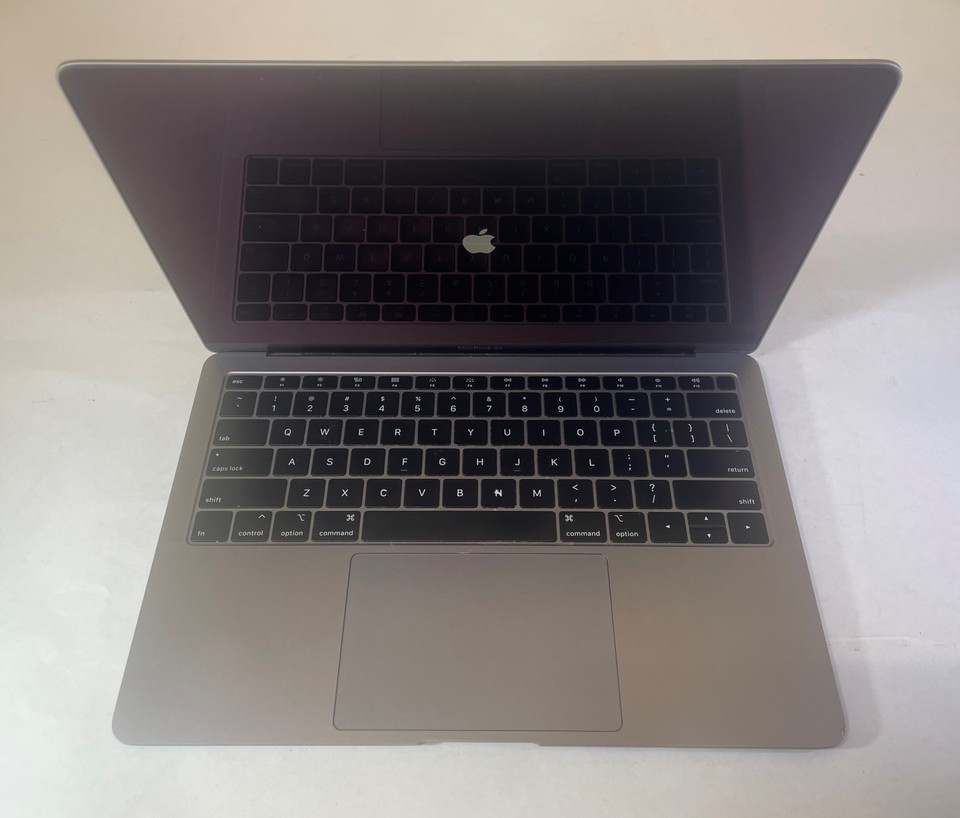 Apple A1932 MacBook Air 2018 Intel i5-8210Y 8GB/128GB SSD Sonoma O.S ...