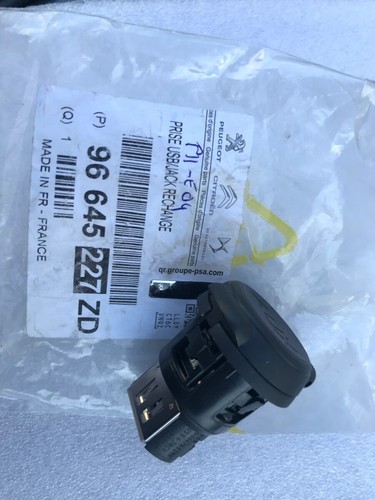 Prise AUX USB Peugeot Citroën Opel DS 207 208 308 c3 c4 c5 96645227ZD d ...