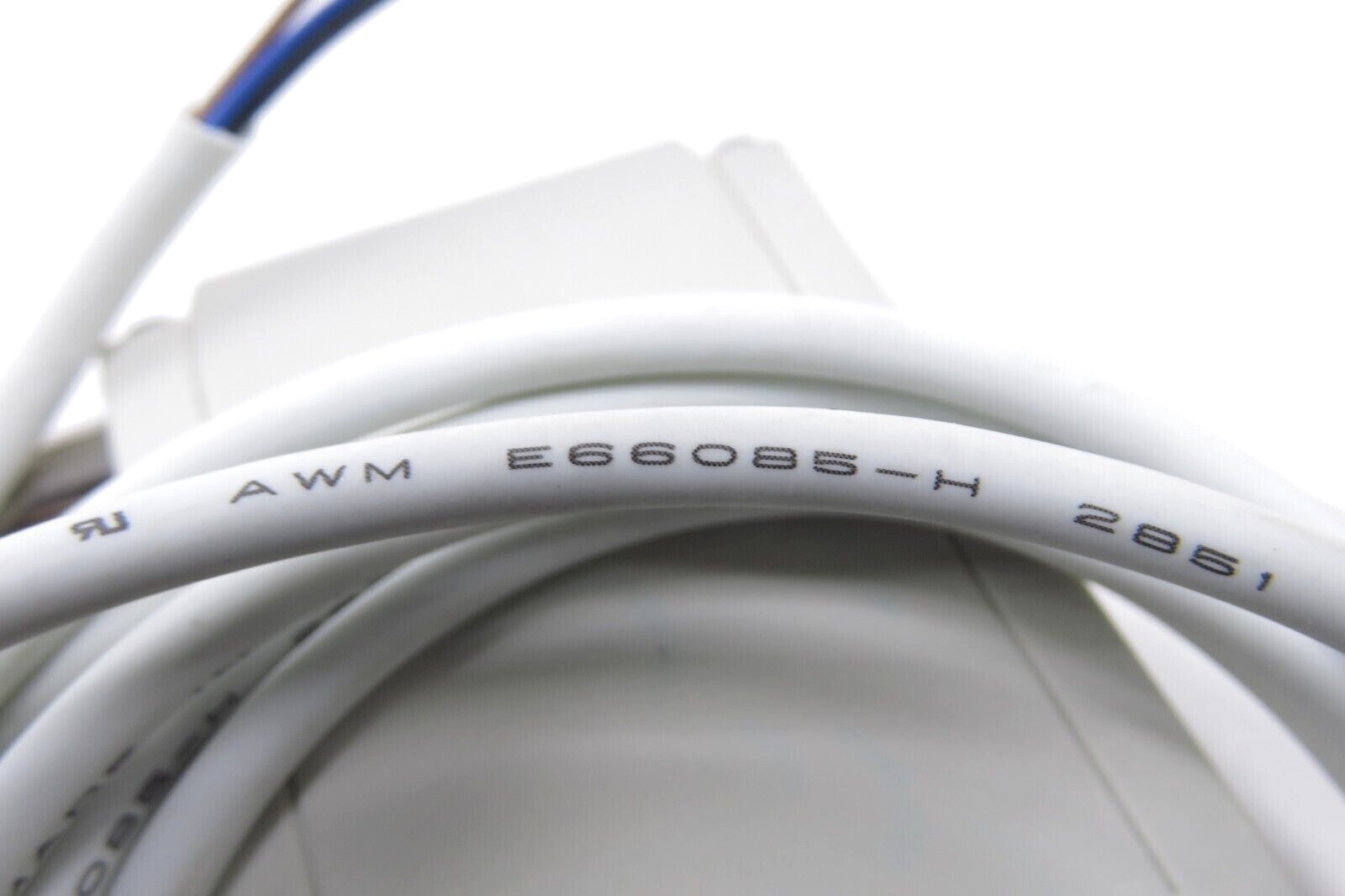 SMC ITV0030-3L Regulator Electro-Pneumatic w/ AWM E66085-H Cable | eBay