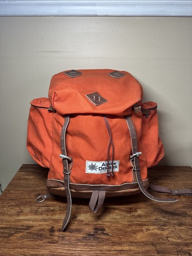 Vintage Alpine Designs Leather Bottom & Straps Bushcraft Backpack ...