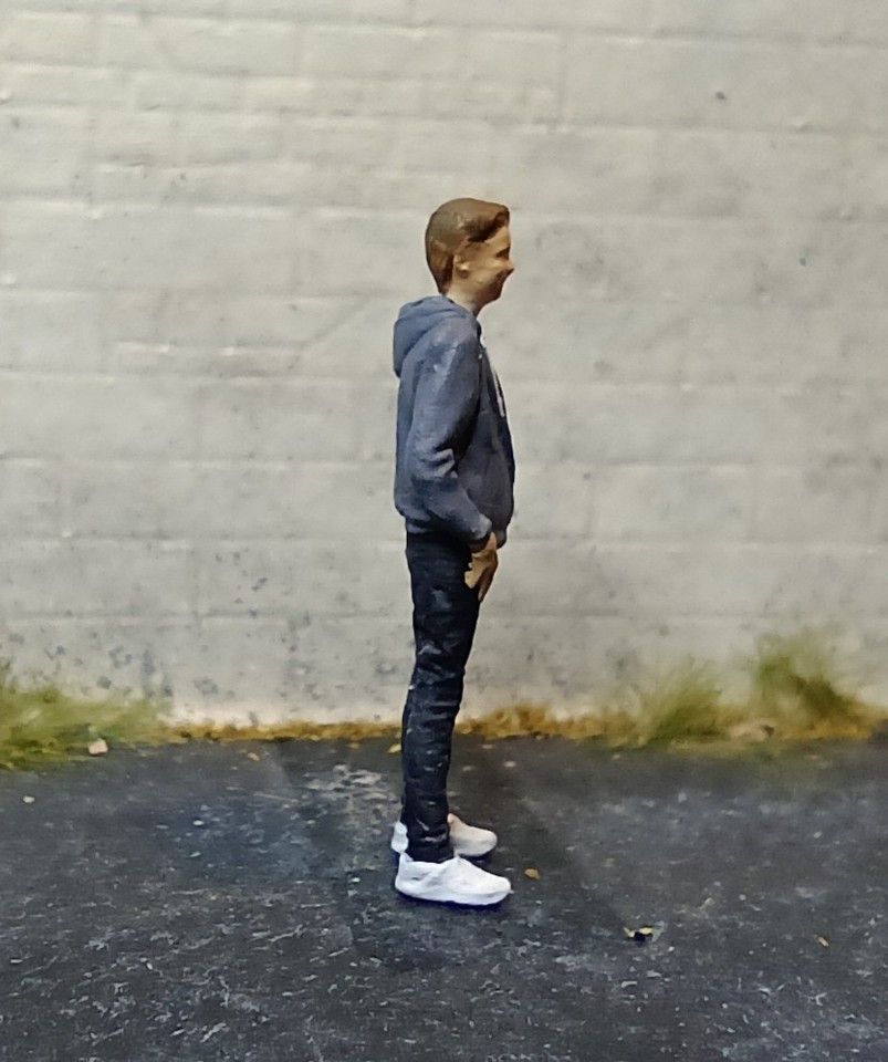 Hand painted OO gauge, 1:76 scale figure. Youth in hoodie | eBay UK