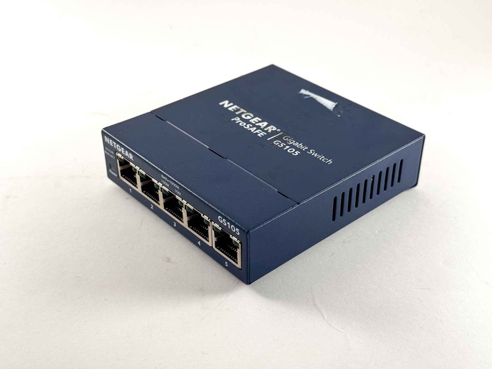 NETGEAR ProSAFE 5 Port Gigabit Ethernet Unmanaged Switch GS105v5 | eBay UK