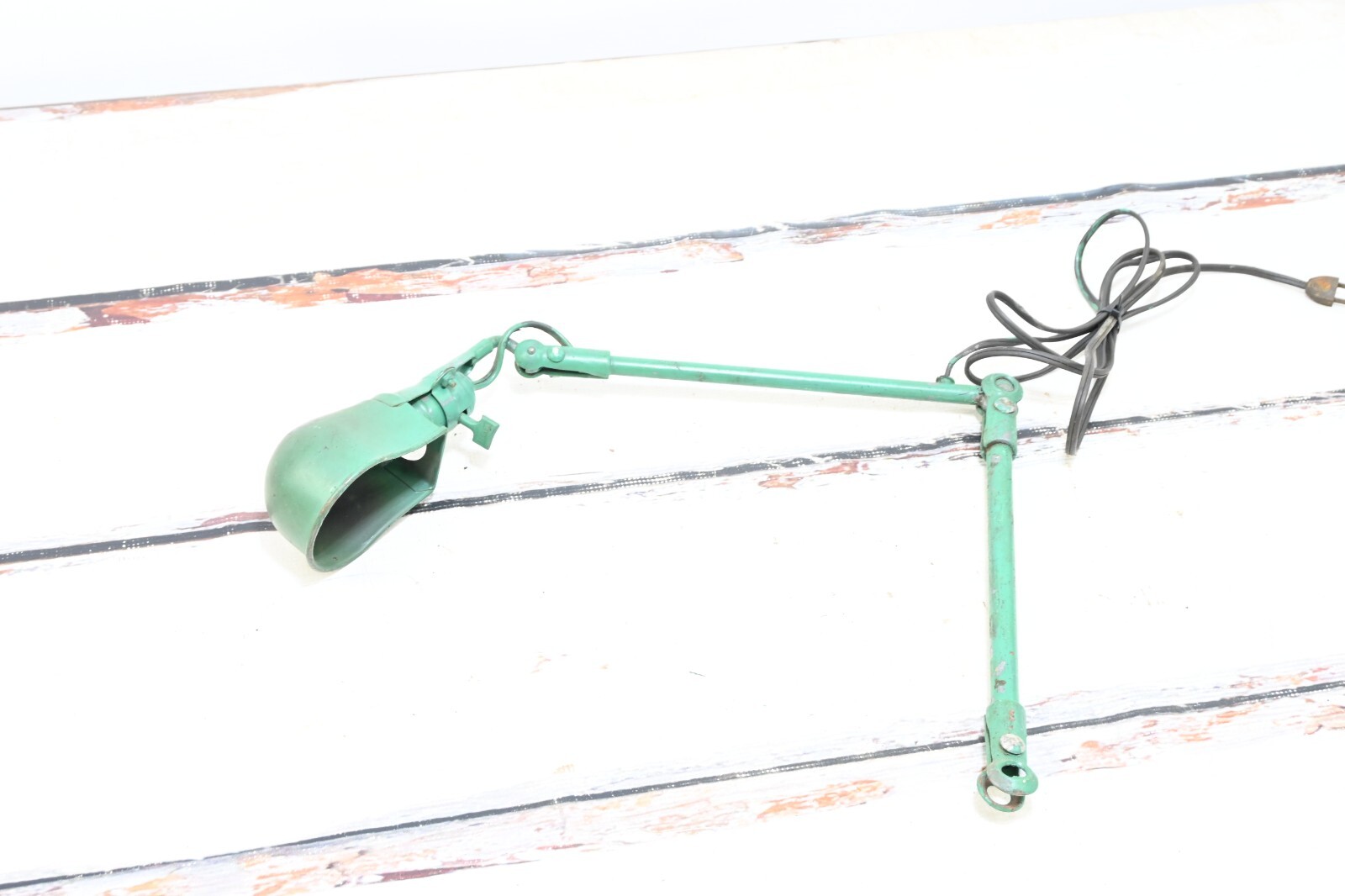 Vintage Industrial Green Articulating Machine Age Lamp Shop Light ...