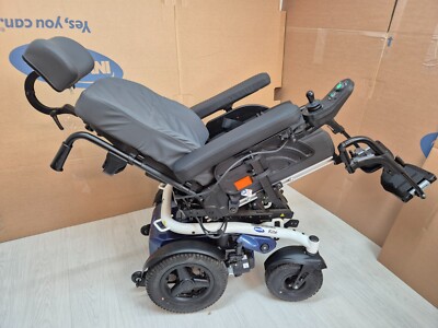Invacare Kite Powerchair with Tilt & Backrest Recline Power Wheelchair ...