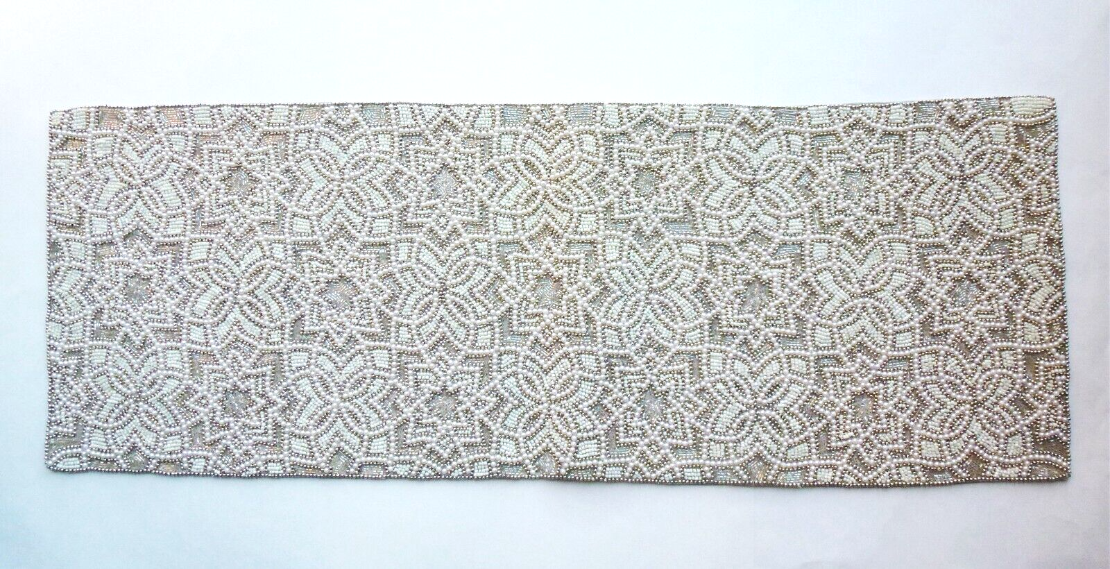 TAHARI Fully Beaded CENTERPIECE TABLE RUNNER Pearl Silver Elegance ...