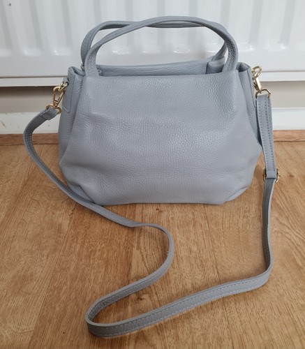 LADIES BNWOT GREY MADE IN ITALY BORSE IN PELLE 100% LEATHER HAND/ CROSS ...