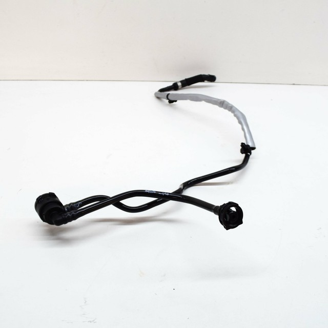 Mercedes-Benz GLC X253 Vent Line Hose Pipe 2.0 P 155kw A2535013700 2016 ...