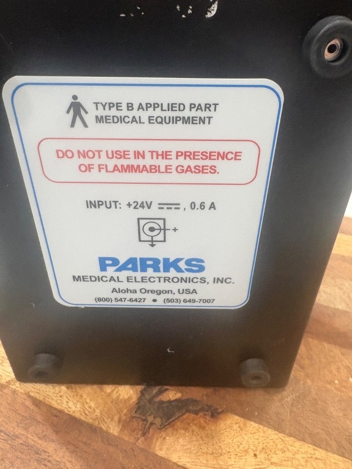PARKS MEDICAL ELECTRONICS ULTRASONIC DOPPLER FLOW DETECTOR MODEL 811 ...