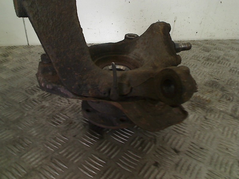 STUB AXLE LEFT FRONT Citroën Jumper (U9) Van 2.2 HDi 120 (P22DTE(4HU ...