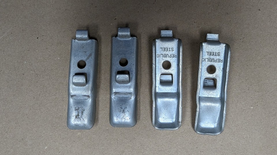 4 Republic Steel Industrial Metal Shelving Clips Set of 4 Brackets | eBay