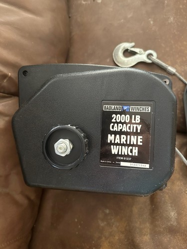 Badland Winches 64602 - 2000 Pound Capacity Marine Electric Winch Never ...