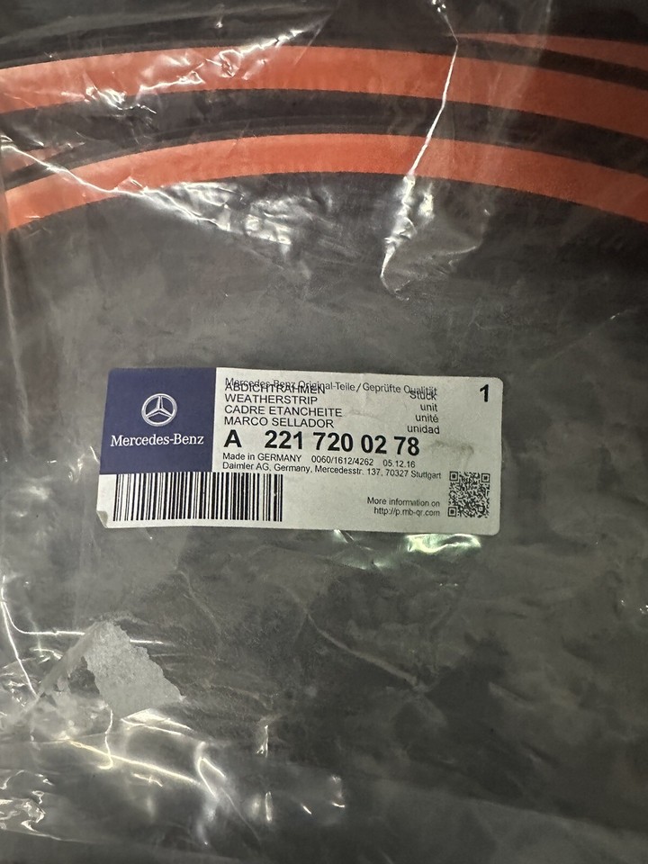 A2217200278 New genuine Sealing Frame front right Door Mercedes S Class ...