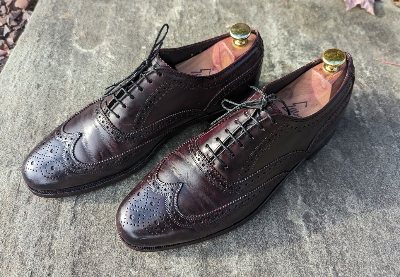 Florsheim imperial Burgundy Wing Tip Oxford Vintage S… - Gem