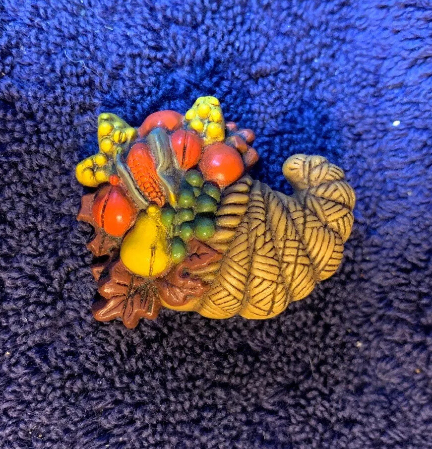 HALLMARK CARDS INC Colorful Harvest & Thanksgiving Cornucopia Pin ...