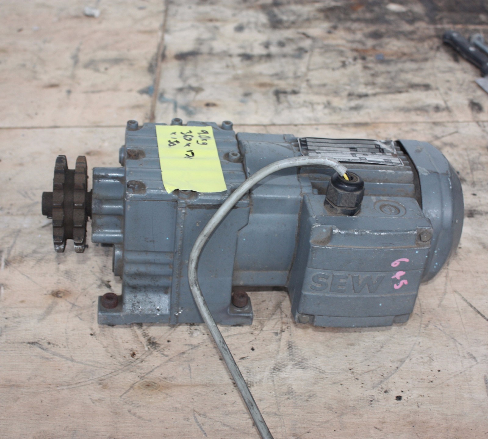 SEW Eurodrive R17 DR63S4 gear electric motor 0.12kW | eBay