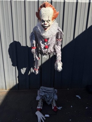 Spirit Halloween Animated Animatronic Life Size Pennywise IT Clown Prop ...