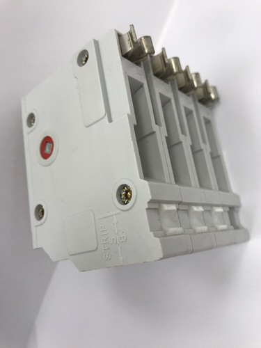 SQUARE D QO4100M 100 AMP 4 POLE BS 5419 LUGS MAIN SWITCH DISCONNECTOR ...