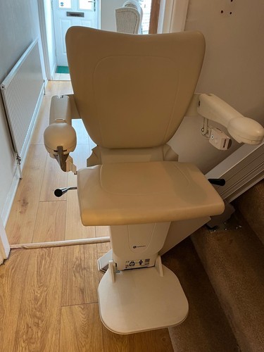 Handicare 1100 Straight Stairlift , 1 Year Warranty | eBay UK