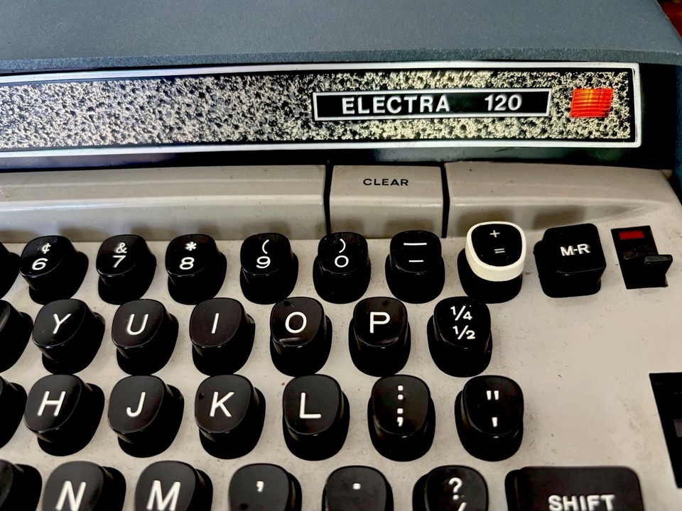 Vintage Working Smith Corona Electra 120 Jeweled Electric Typewriter w ...
