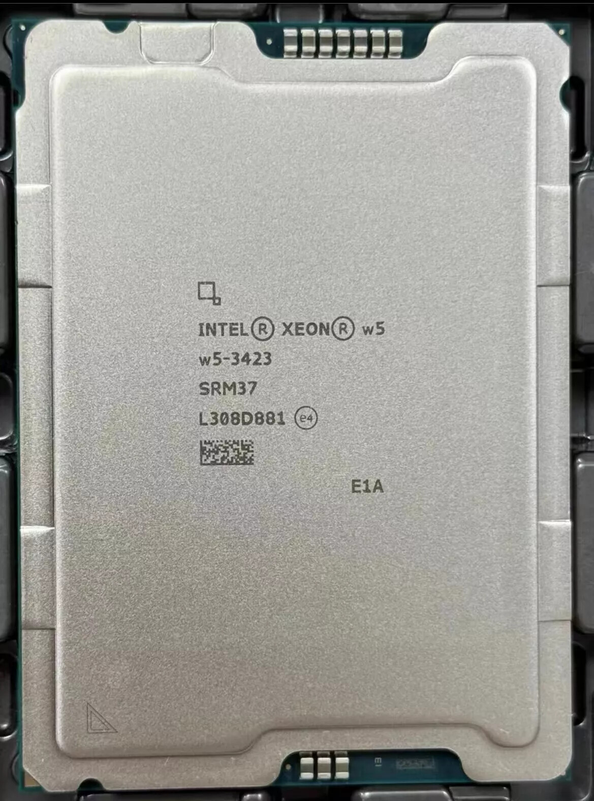 Intel Xeon W5-3423 CPU LGA-4677 12-Core 3GHz ，1GHz-4.2GHz 30MB Server ...