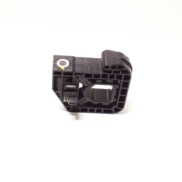 BMW X3 G01 Radiator Left Mounting Bracket 17118642753 Genuine for sale ...