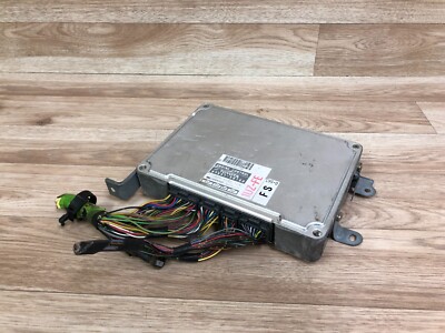 LEXUS OEM LS400 FRONT ENGINE MOTOR DME COMPUTER ECU ECM 4.0L V8 1UZ-FE ...