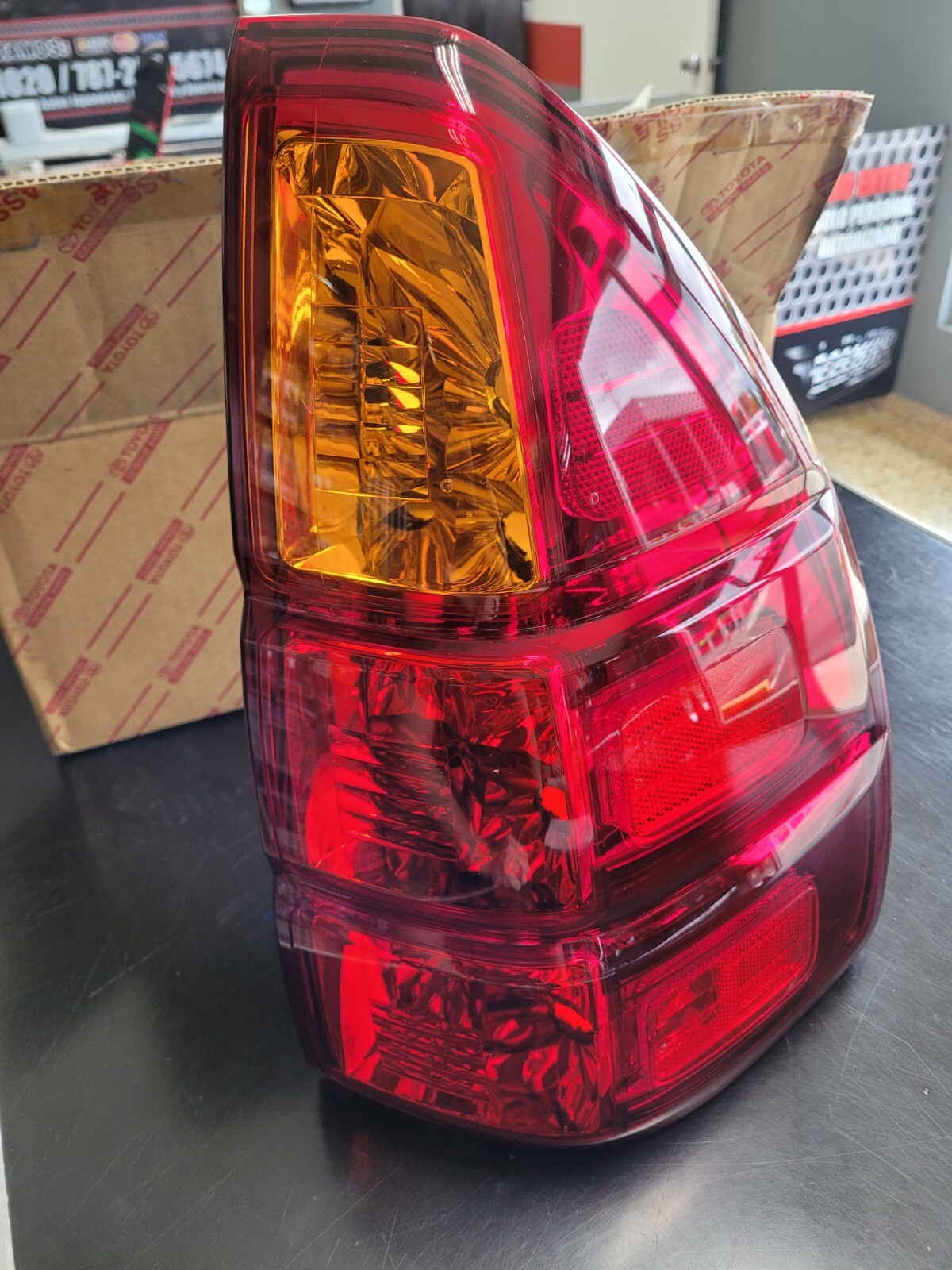 Lexus Gx470 2004 Rear RH Passenger Tail Light Lamp OEM 03-07 for sale ...