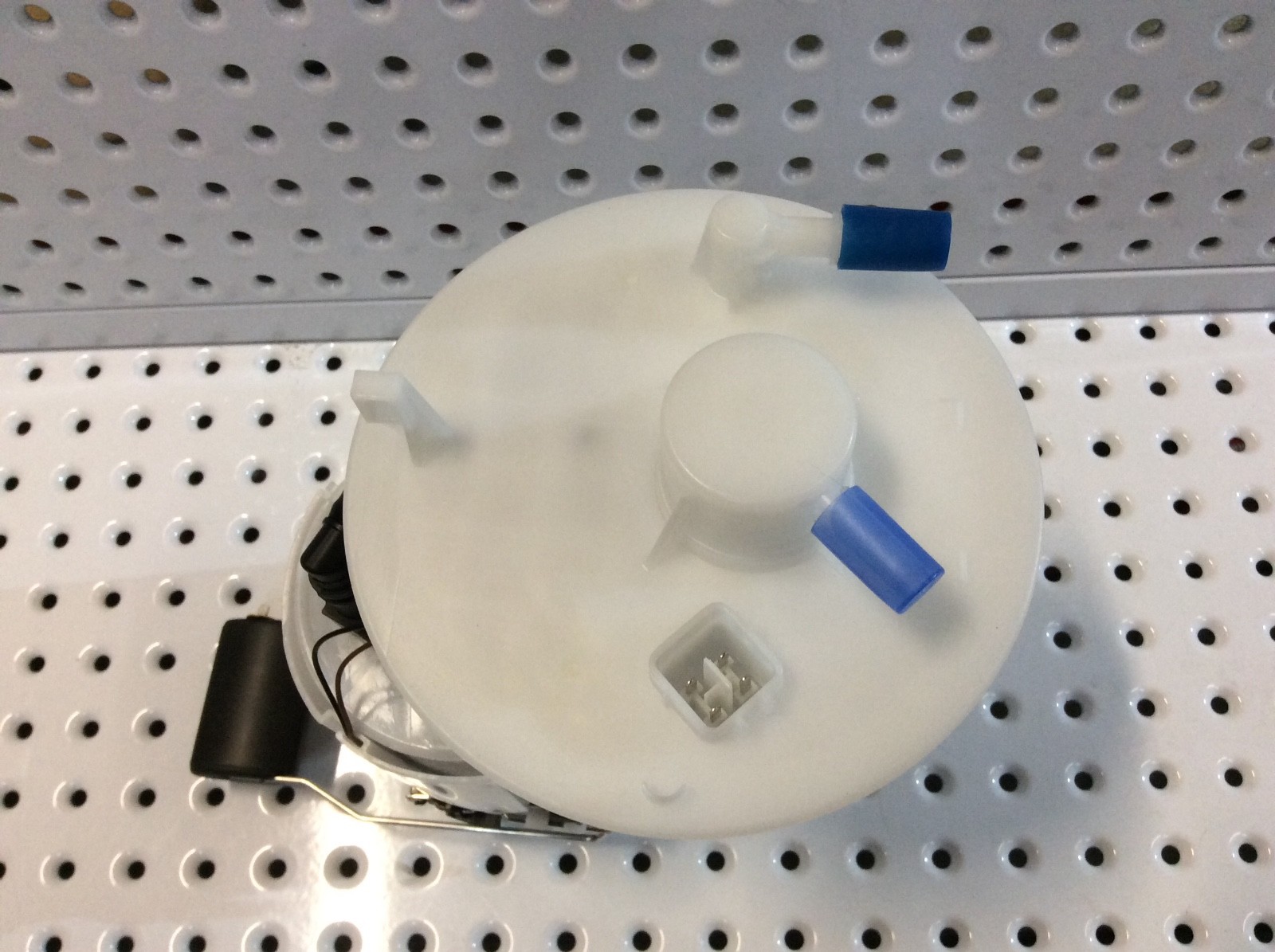 FUEL PUMP KIA 31110-4L000, 31110-1R200, 31110-4X000, E10814 FE0731-12B1 ...