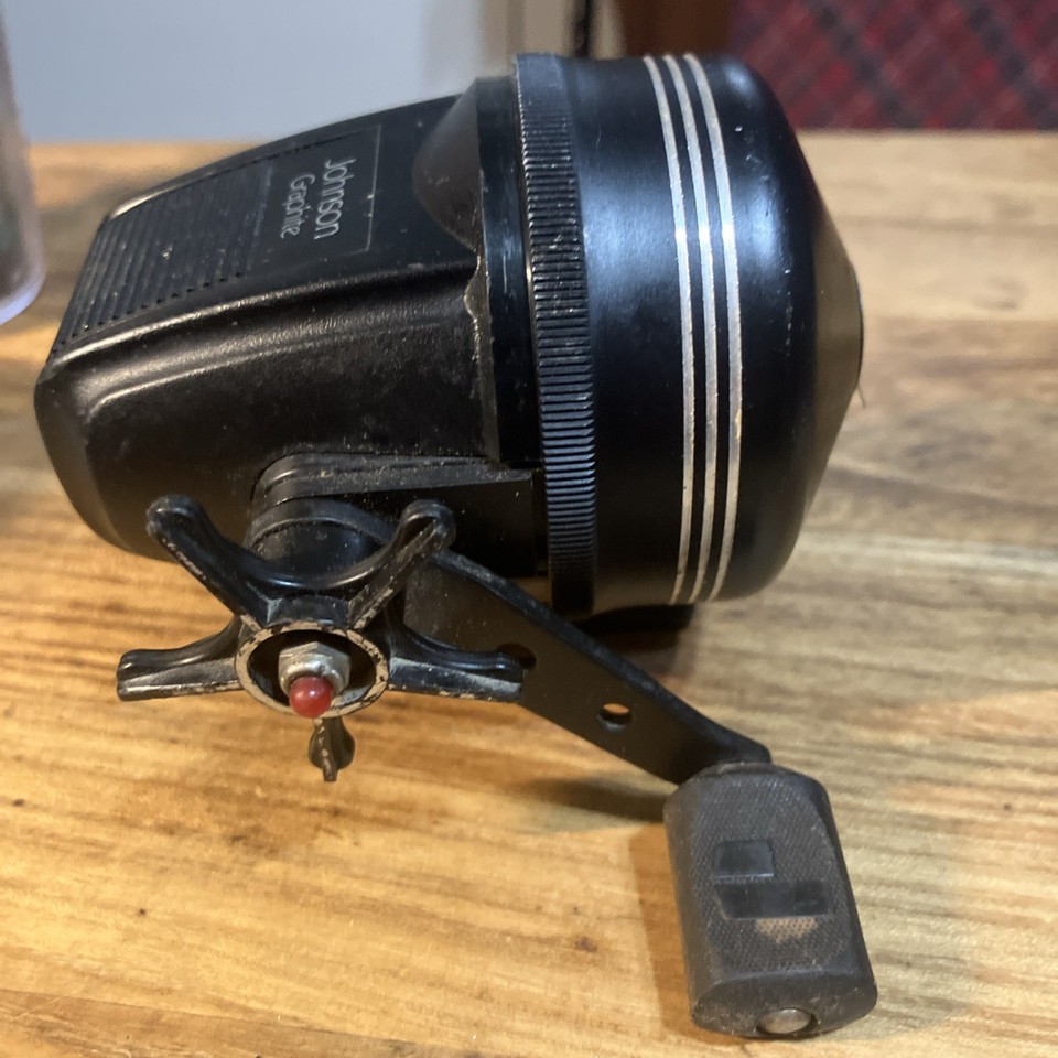 VINTAGE JOHNSON FORCE 525 '80's era USA Made Spincast Reel with ...
