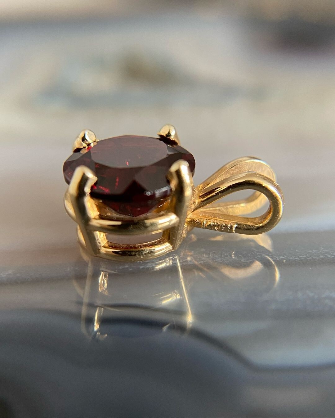 Women's 4 Prong 8mm Round Simulated Granet Pendant Yellow Gold Plated ...