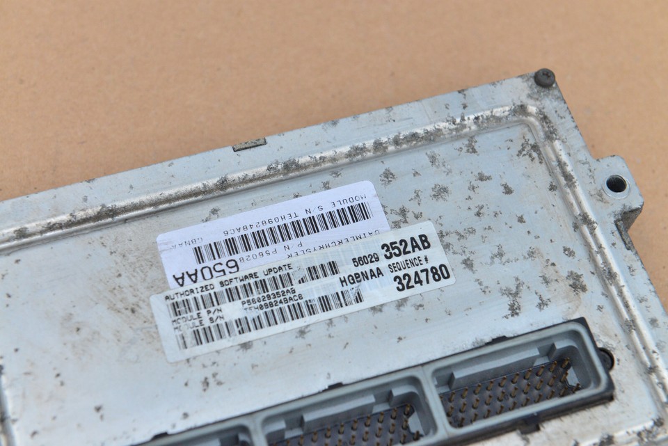 2002 02 Dodge Dakota 4.7 Engine Computer Module ECU ECM PCM 56029352AB ...