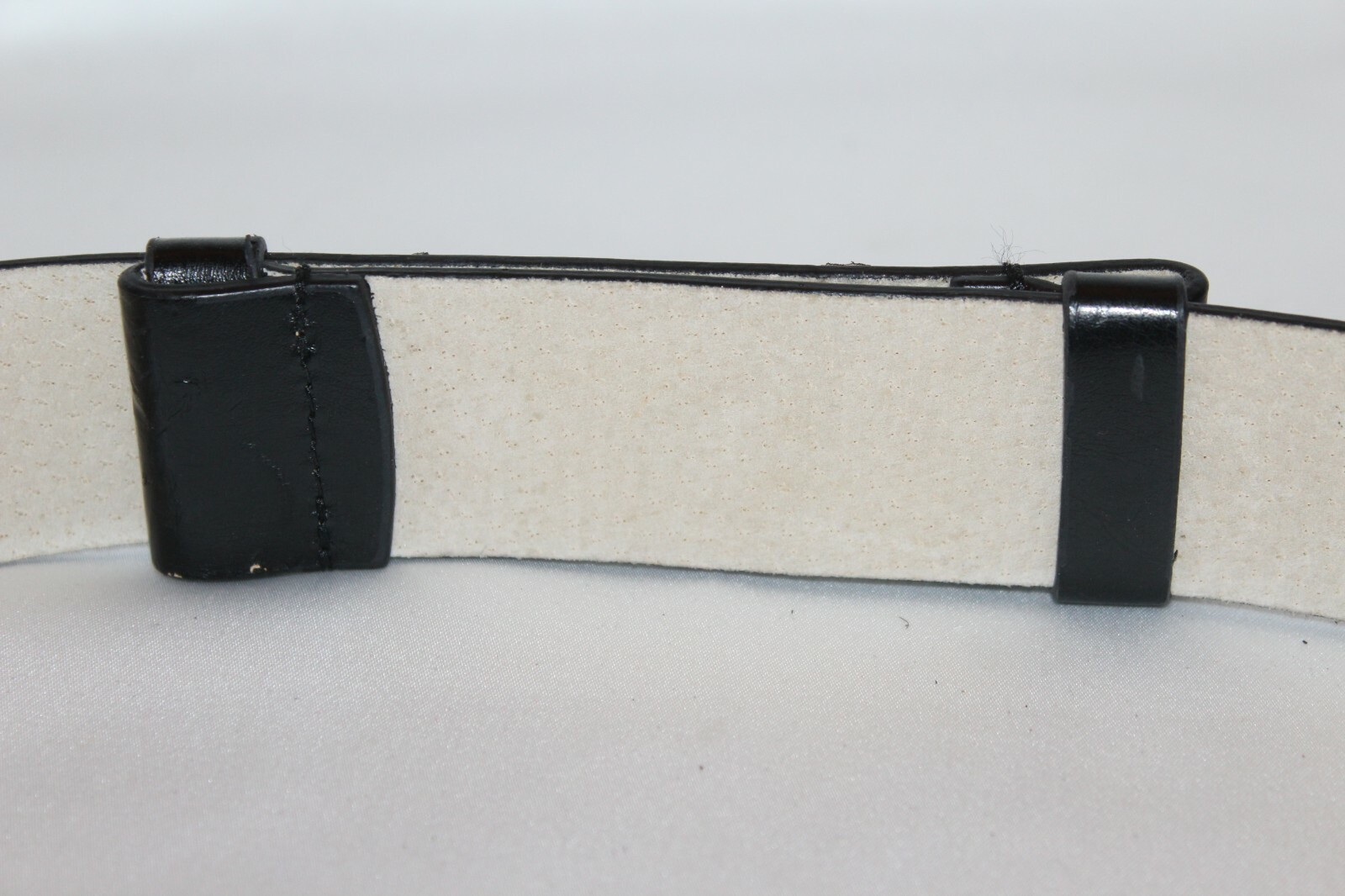 CHICO'S Womens Adjustable Hammered Silvertone Concho Black Slouch Belt ...