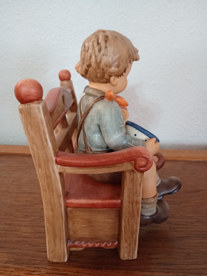 Hummel COZY IN THE KITCHEN #2370 MOMENTS IN TIME SERIES LE 035/1.999 EXCELLENT | eBay