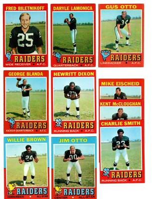 1971 Topps OAKLAND RAIDERS team set EX NM--Blanda, Biletnikoff, Otto ...