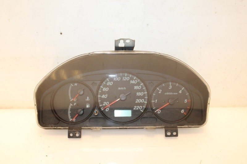 SPEEDOMETER Mazda Premacy MPV 2.0 DiTD 16V Comfort (RF3F) 2000 WKCB24B ...