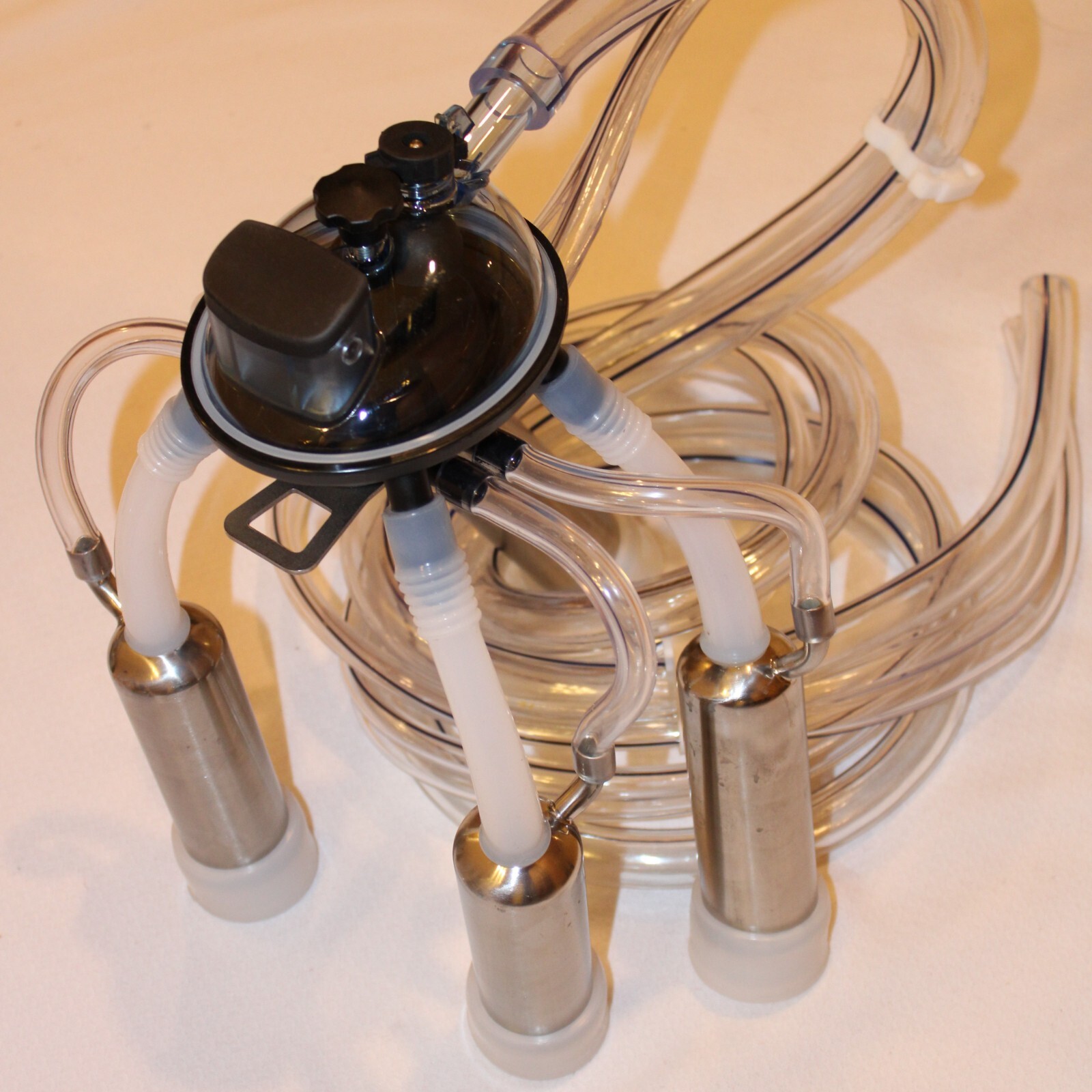 Cow Milker Claw Cluster: Teat-cups Silicone Liners Inserts Inflation ...