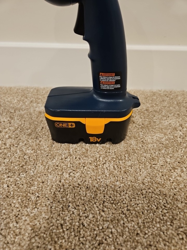 Ryobi P700 18V ONE+ Flashlight | eBay