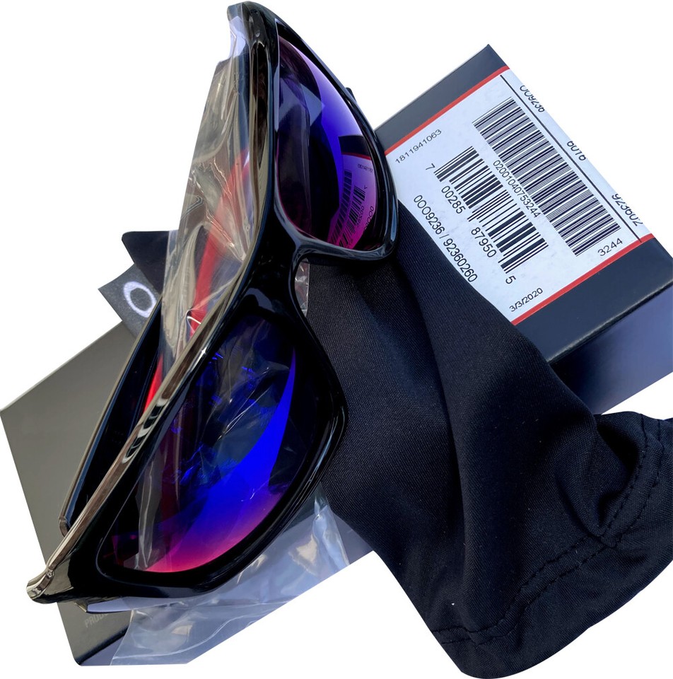 Oakley sunglasses OO9236 Valve shiny black frame Red Iridium lens ...
